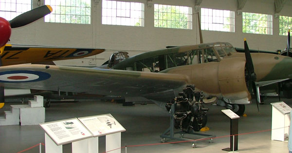 SpitfireSpares.com - warbird Reference